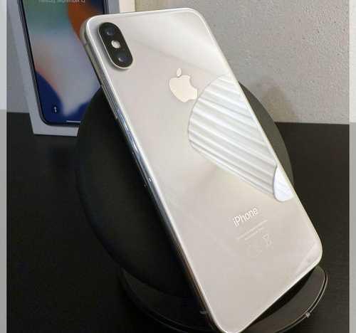 iPhone X, 64 ГБ