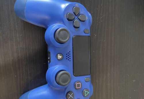 Dualshock 4 зелёного и синего цвета