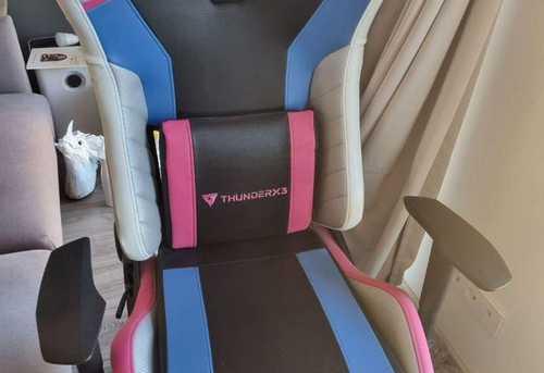 Компьютерное кресло ThunderX3 TC3 MAX