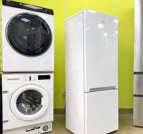 Холодильник узкий маленький б/у Beko. На гарантии