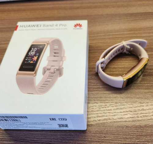 Фитнес браслет huawei band 4 pro