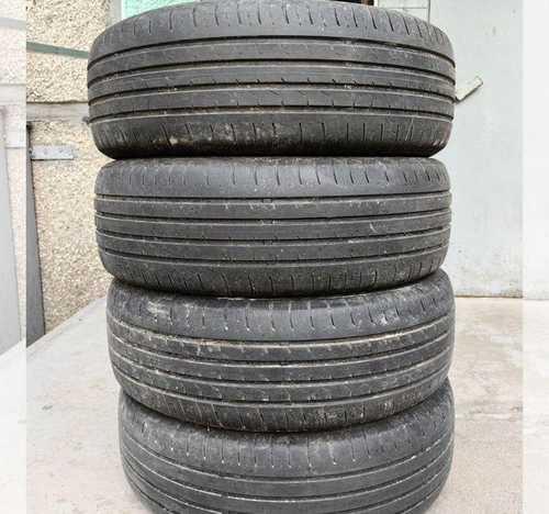 Maxxis Premitra HP5 215/60 R17