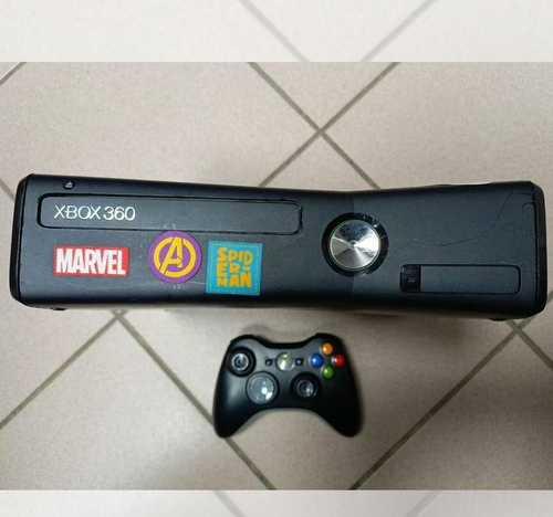 Игровая приставка Microsoft Xbox 360S, Model 1439