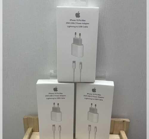 Зарядка на iPhone 25w