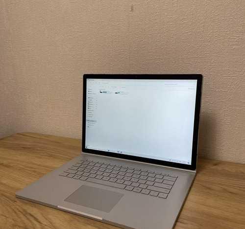 Microsoft Surface Book 2 (i7-8650/16gb/500gb/1060)