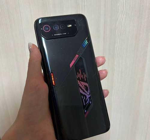 ASUS ROG Phone 6, 12/128 ГБ