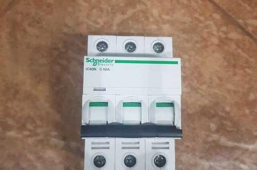 Автоматический выключатель Schneider electric