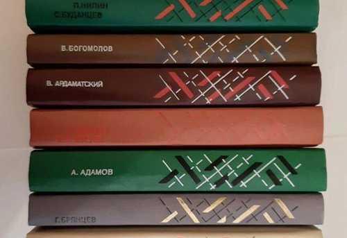 Книги серий зарубежный,советский детектив