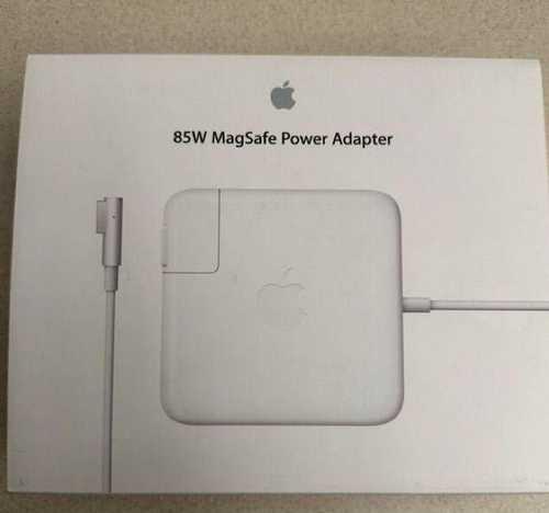 Apple MagSafe 85w power adapter