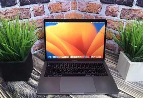 Ноутбук Apple MacBook Pro 13 Retina