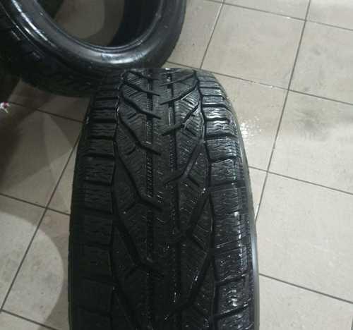 Tigar SUV Winter 215/60 R17