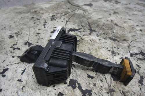 Ограничитель двери Range Rover Vogue