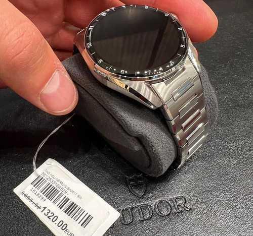 Мужские часы электронные TAG heuer connected