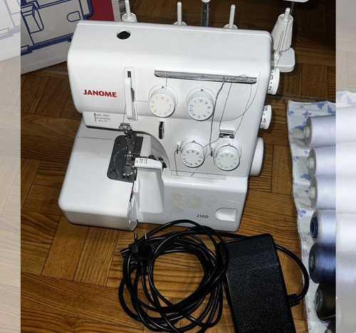 Швейная машина janome 210D