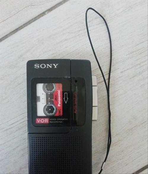Диктофон Sony кассетный рекордер