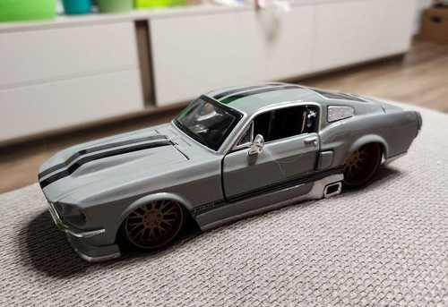 Модель Ford Mustang GT 1967 1:24