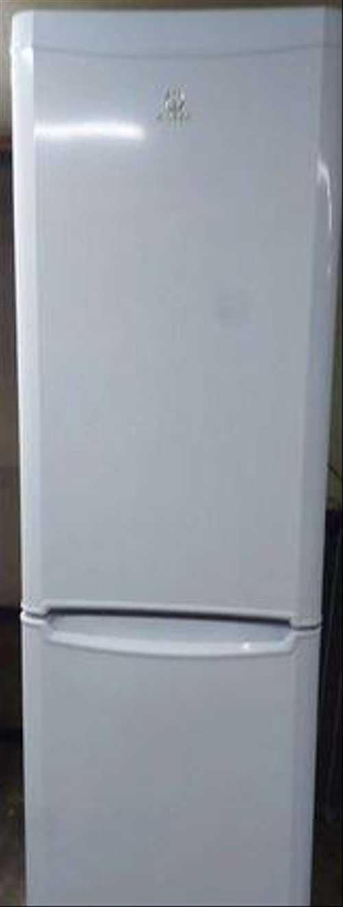 Холодильник indesit BH 20
