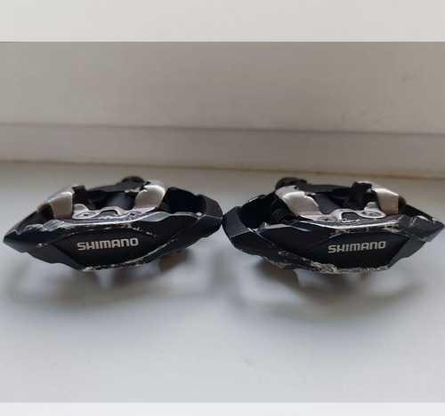 Контактные педали Shimano