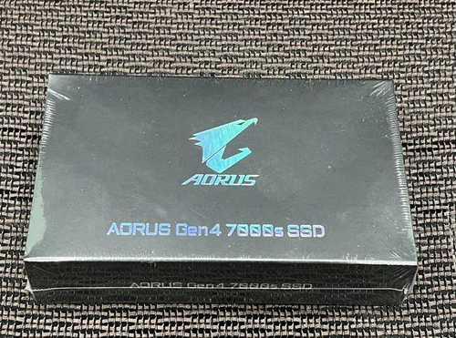 Gigabyte Aorus 2Tb Gen4 7000s (GP-ag70s2tb)