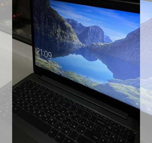 Ноутбук Lenovo IdeaPad