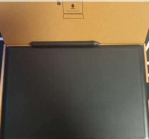 One by Wacom (ctl 672)