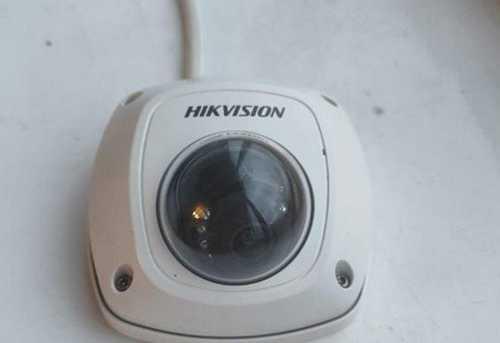 Продаю камеру hikvision
