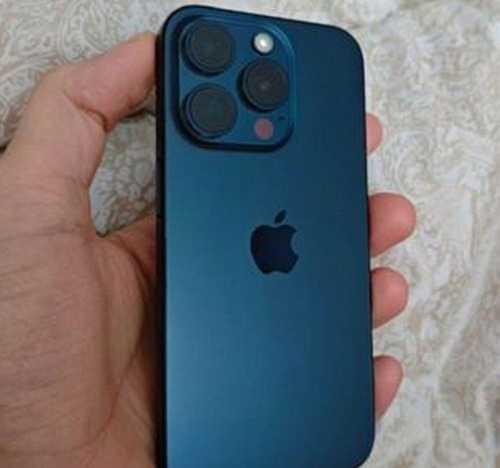 iPhone 15 Pro, 128 ГБ