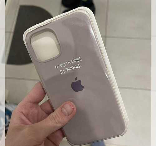 Чехол iPhone 13