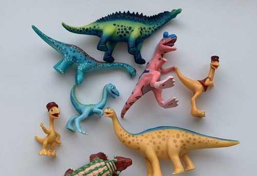 Фигурки динозавров, поезд динозавров
