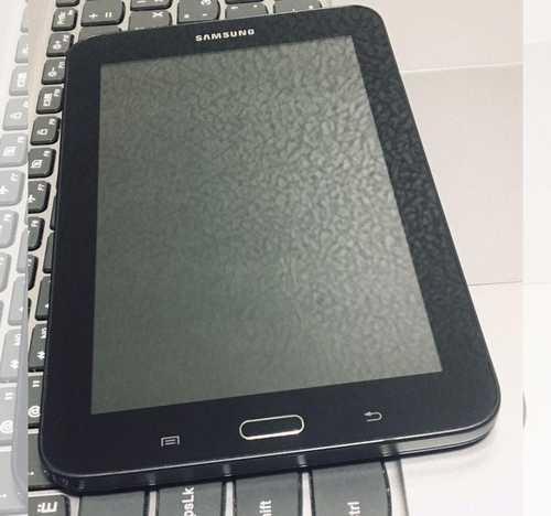 Планшет Samsung Galaxy Tab 3 Lite SM-T110 7"