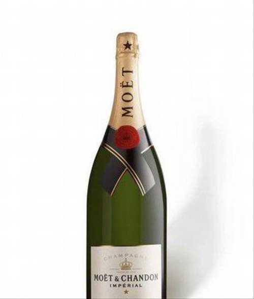 Пустая бутылка Moet