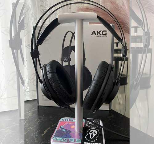 Оригинальные студийные наушники AKG K52