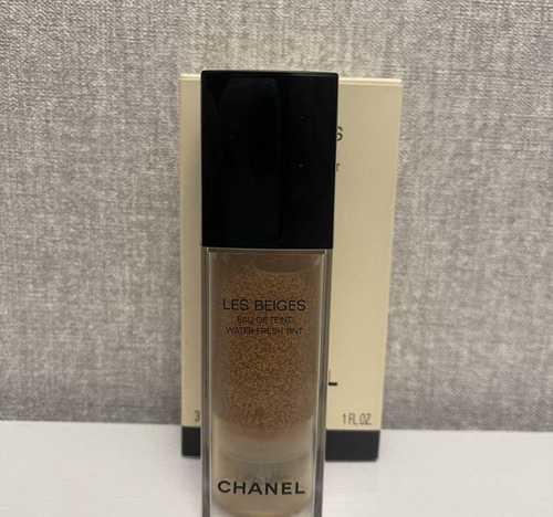 Chanel les beiges medium light