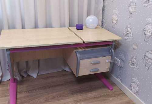 Детский письменный стол / парта