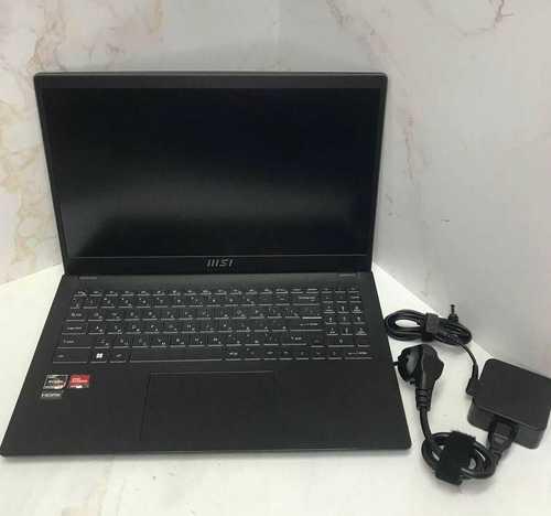 Ноутбук Msi Modern 15 B5M-001XRU