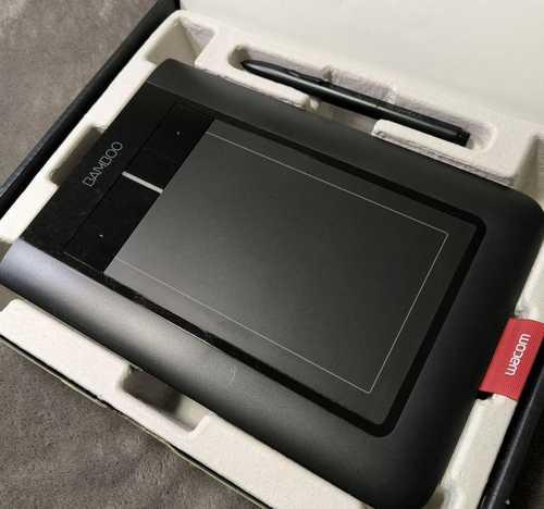 Графический планшет Wacom Bamboo CTH-460