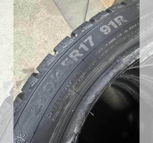 Triangle Trin PS01 215/45 R17