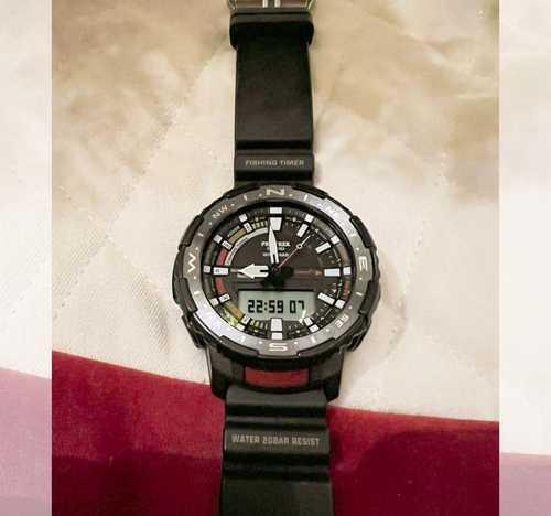 Мужские наручные часы Casio ProTrek PRT-B70-1E