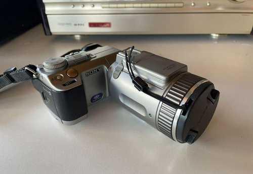Фотоаппарат Sony Cyber-shot DSC-F707