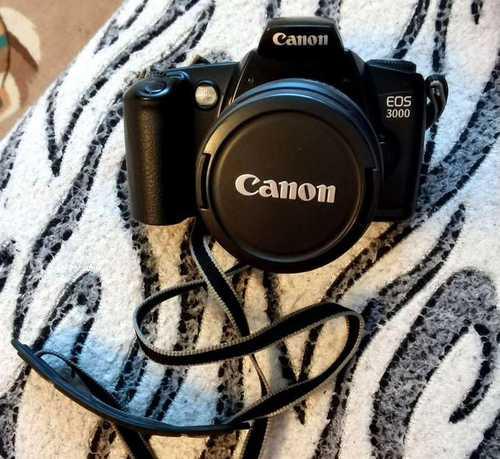 Зеркальный фотик винтаж пленки canon eos 3000