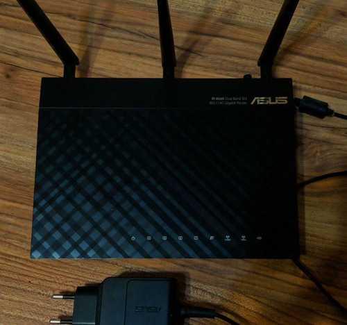 Wi-Fi роутер asus RT-AC66U