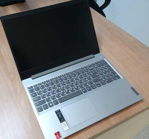 Lenovo IdeaPad 3 15are05