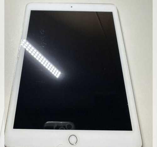 iPad 6