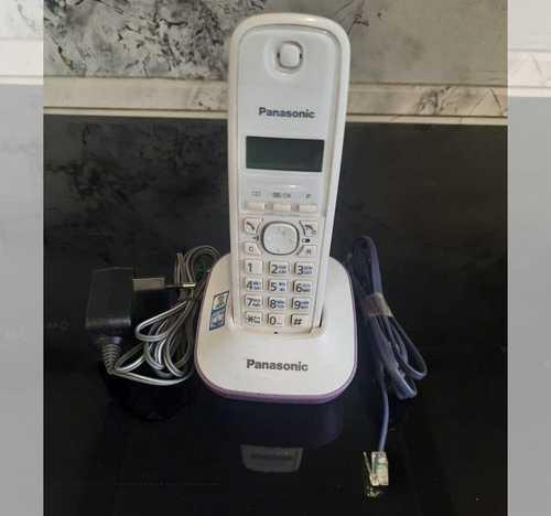 Телефон Panasonic KX-TG1611RUF (фиолетовый)