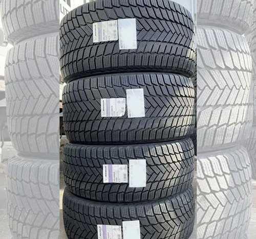 Michelin X-Ice Snow SUV 275/45 R20 и 305/40 R20 109T