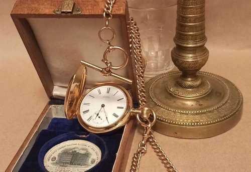 Антикварные золотые часы с золотой цепью