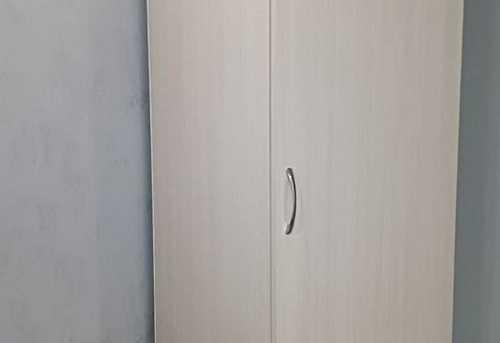 Шкаф пенал в идеальном состоянии бу