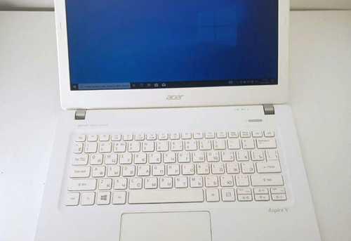 13.3" Acer Aspire V3-371, 500 ГБ, Core i3-4005U, RAM 8 ГБ, Intel HD Graphics 4400
