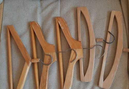 Вешалки плечики детские деревянные 6 штук