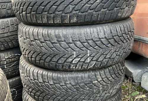 Nokian Tyres WR SUV 4 235/65 R17